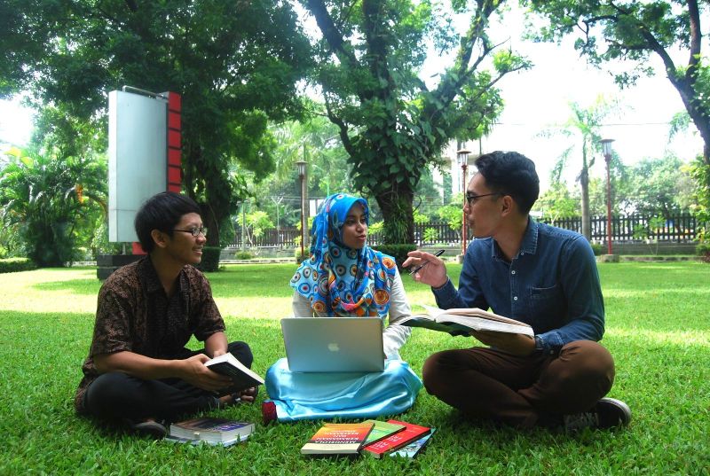 Prodi Studi Antar Agama SPs UGM Masuk Ranking 61 Dunia - Universitas ... Prodi Studi Antar Agama SPs UGM Masuk Ranking 61 Dunia - Universitas ...