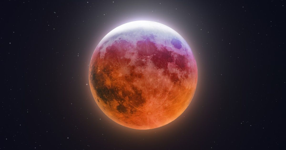 Astrophotographer Captures Stunning 440-Megapixel Photo of the Total ... Astrophotographer Captures Stunning 440-Megapixel Photo of the Total ...