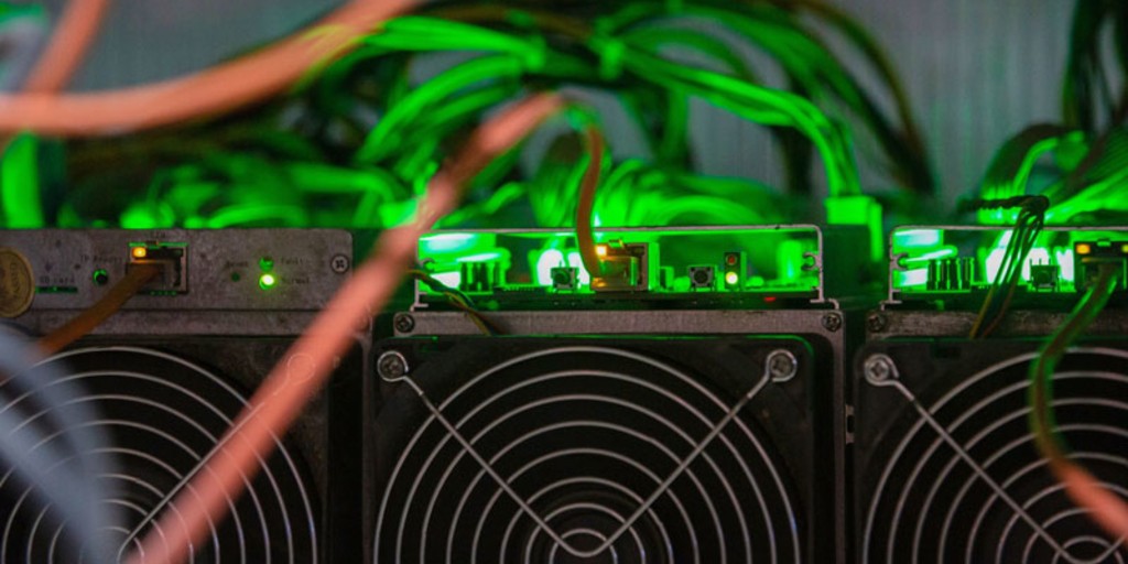 Investing in ASIC Mining: Risks, Rewards, and Recommendations Investing in ASIC Mining: Risks, Rewards, and Recommendations