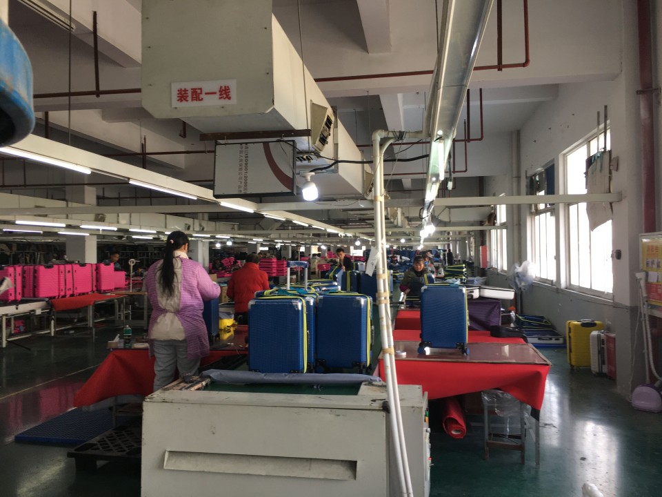 Addressing Common Pain Points in Luggage Manufacturing Addressing Common Pain Points in Luggage Manufacturing