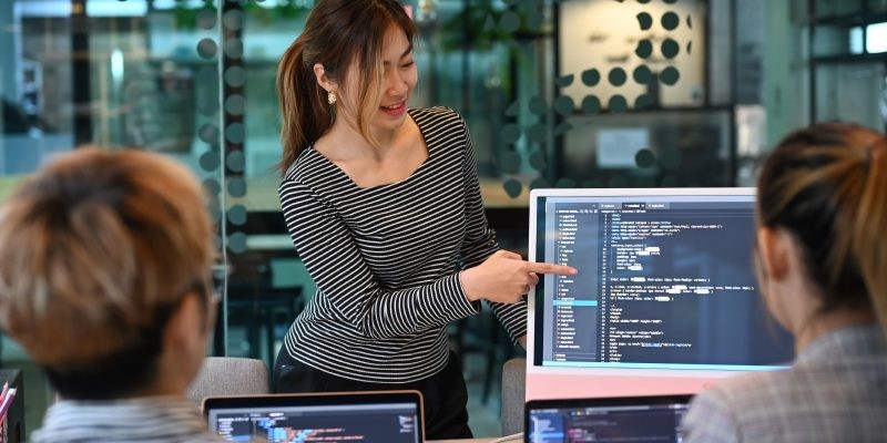 5 Expert Tips for Crafting Clean and Maintainable Code 5 Expert Tips for Crafting Clean and Maintainable Code