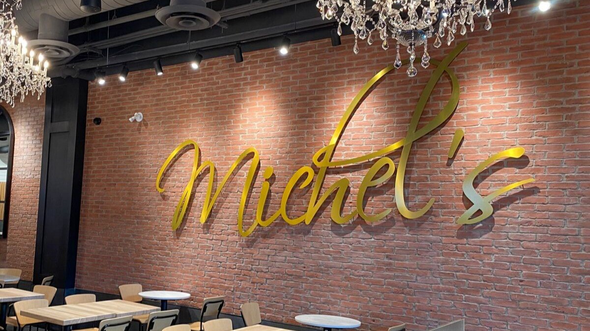 Making a Statement: Why Your Office or Lobby Needs Standout Signage Making a Statement: Why Your Office or Lobby Needs Standout Signage