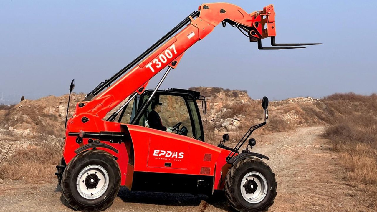 When to Use a Telehandler: Maximizing Efficiency and Versatility When to Use a Telehandler: Maximizing Efficiency and Versatility