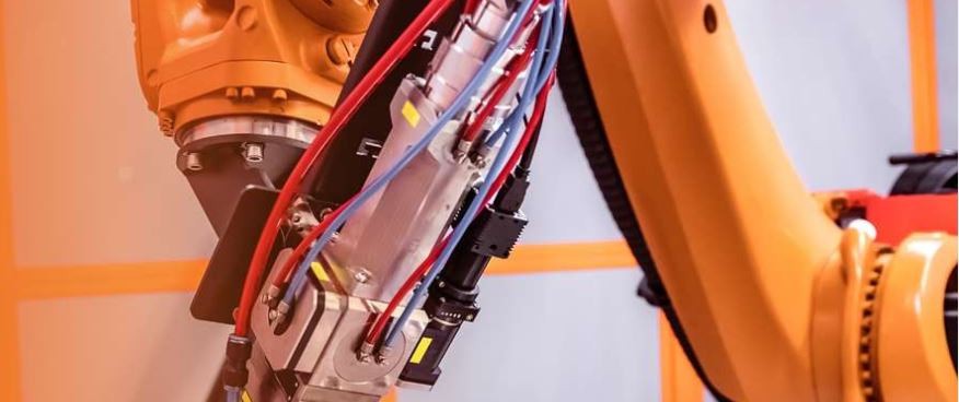 Industry 4.0 and Smart Manufacturing Industry 4.0 and Smart Manufacturing