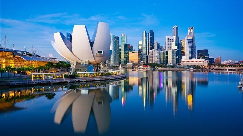 2025 Singapore Real Estate Outlook: Navigating Opportunities & Challenges 2025 Singapore Real Estate Outlook: Navigating Opportunities & Challenges