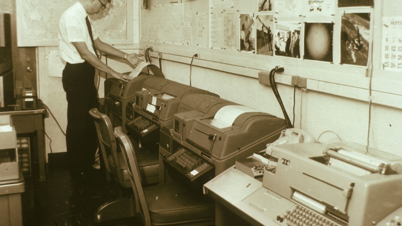 Deleting, Moving and Copying Deleting, Moving and Copying