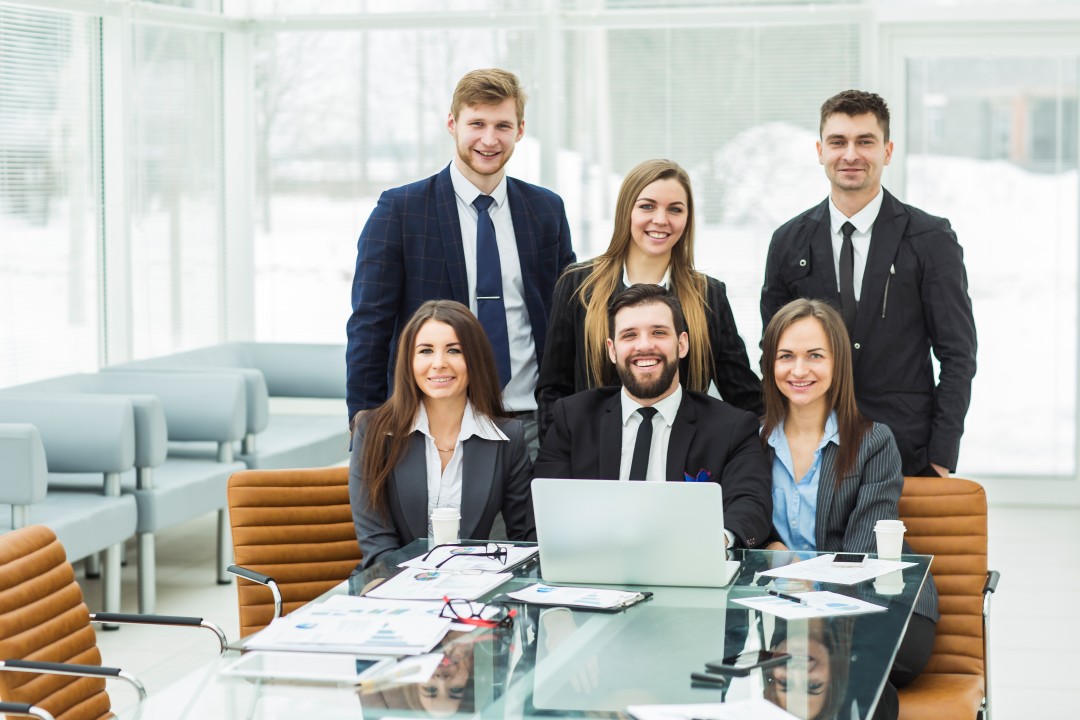 2024 Workspace Trends: Transforming Workspaces into High-Performance Hubs 2024 Workspace Trends: Transforming Workspaces into High-Performance Hubs