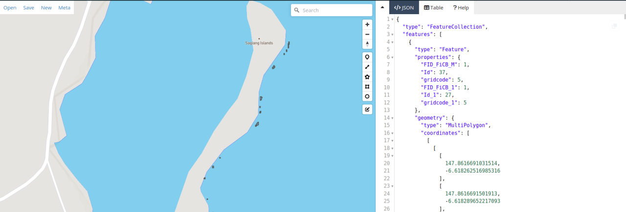 Persisting GeoSpatial Data in MongoDB Persisting GeoSpatial Data in MongoDB