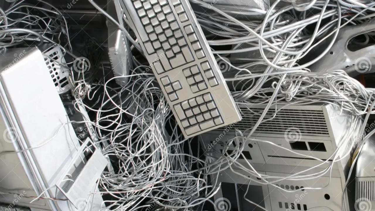 Digital Redundancy: Eliminating Overlapping Systems for AI | Lewin Wanzer Digital Redundancy: Eliminating Overlapping Systems for AI | Lewin Wanzer