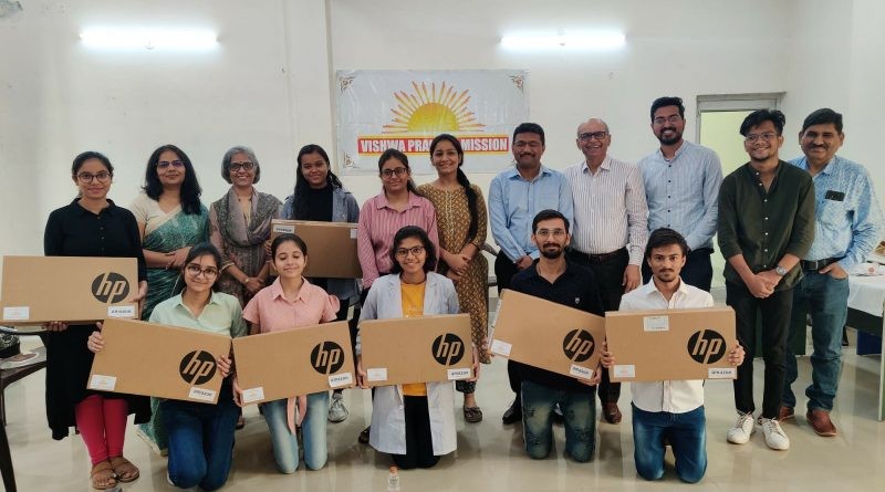 VPM Empowers Meritorious Students from Underprivileged Families VPM Empowers Meritorious Students from Underprivileged Families