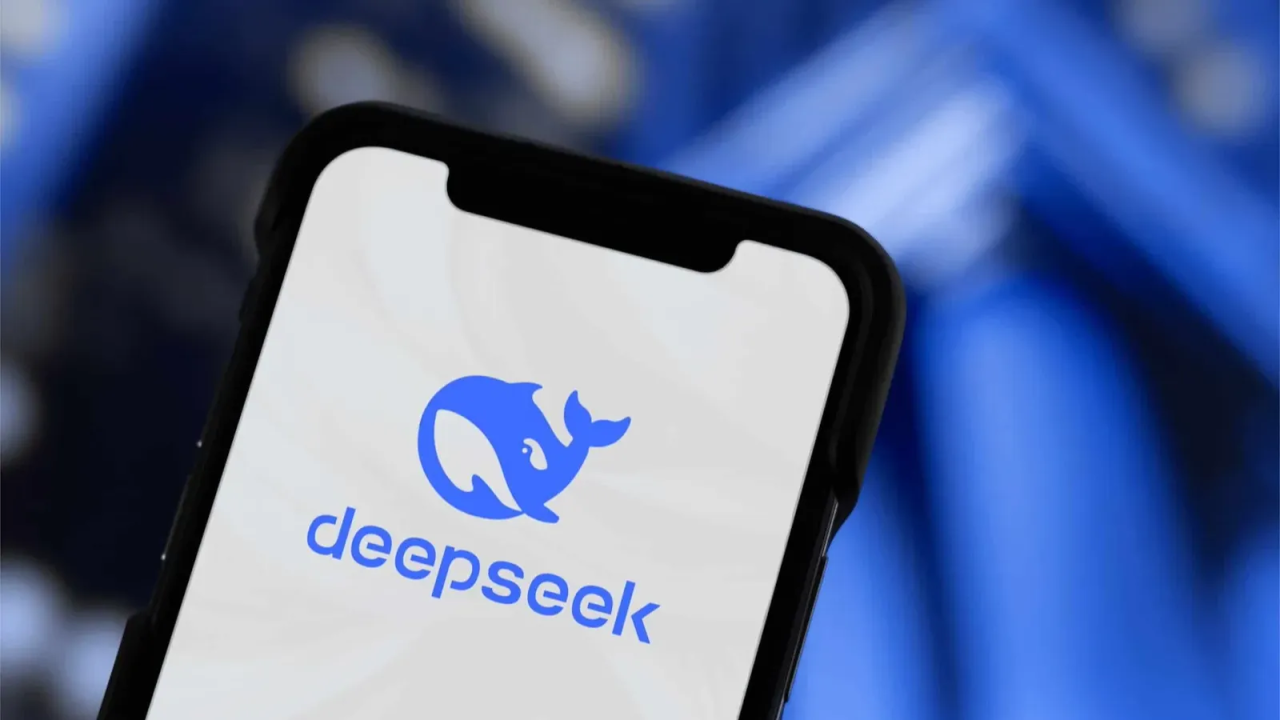 A New Era in AI: DeepSeek R1 Changes Everything 🐋 | Muheeb Hoque A New Era in AI: DeepSeek R1 Changes Everything 🐋 | Muheeb Hoque
