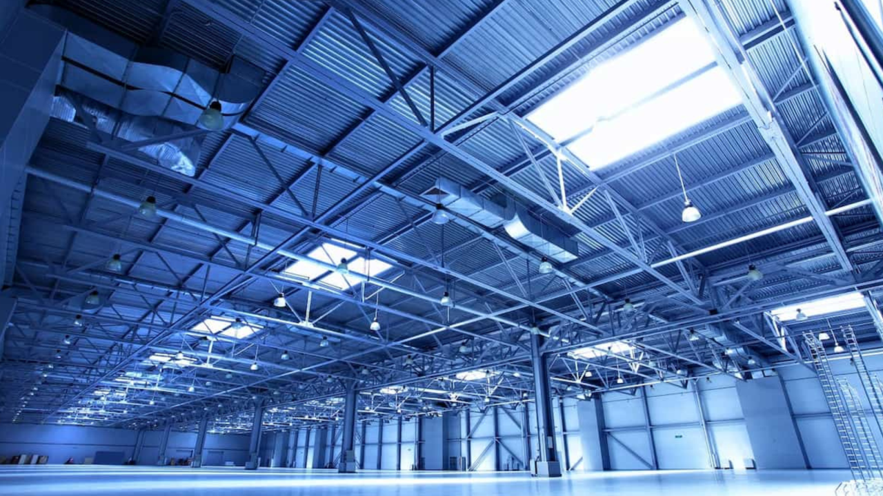 Maximizing Industrial Lighting with the Pine SSR+ LED High Bay Strip ... Maximizing Industrial Lighting with the Pine SSR+ LED High Bay Strip ...