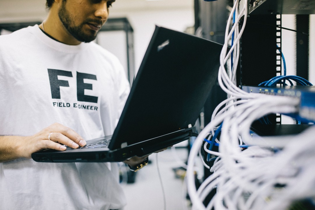 Deep Neural Networks vs. Shallow Networks: What's the Difference? Deep Neural Networks vs. Shallow Networks: What's the Difference?