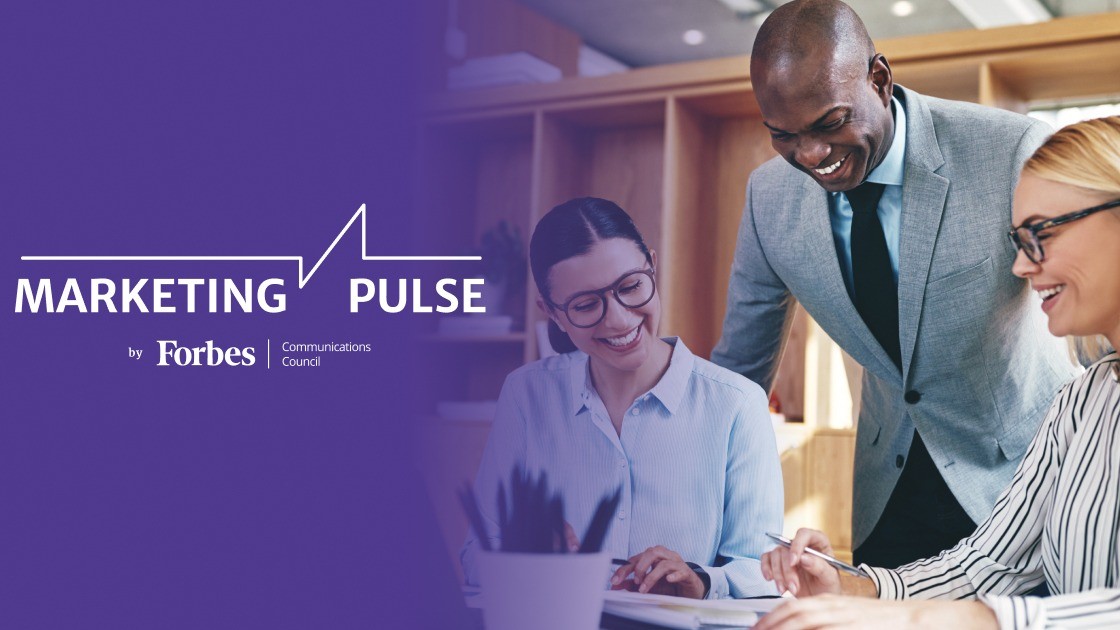Empowering Employees & Fostering Transparent Leadership Empowering Employees & Fostering Transparent Leadership