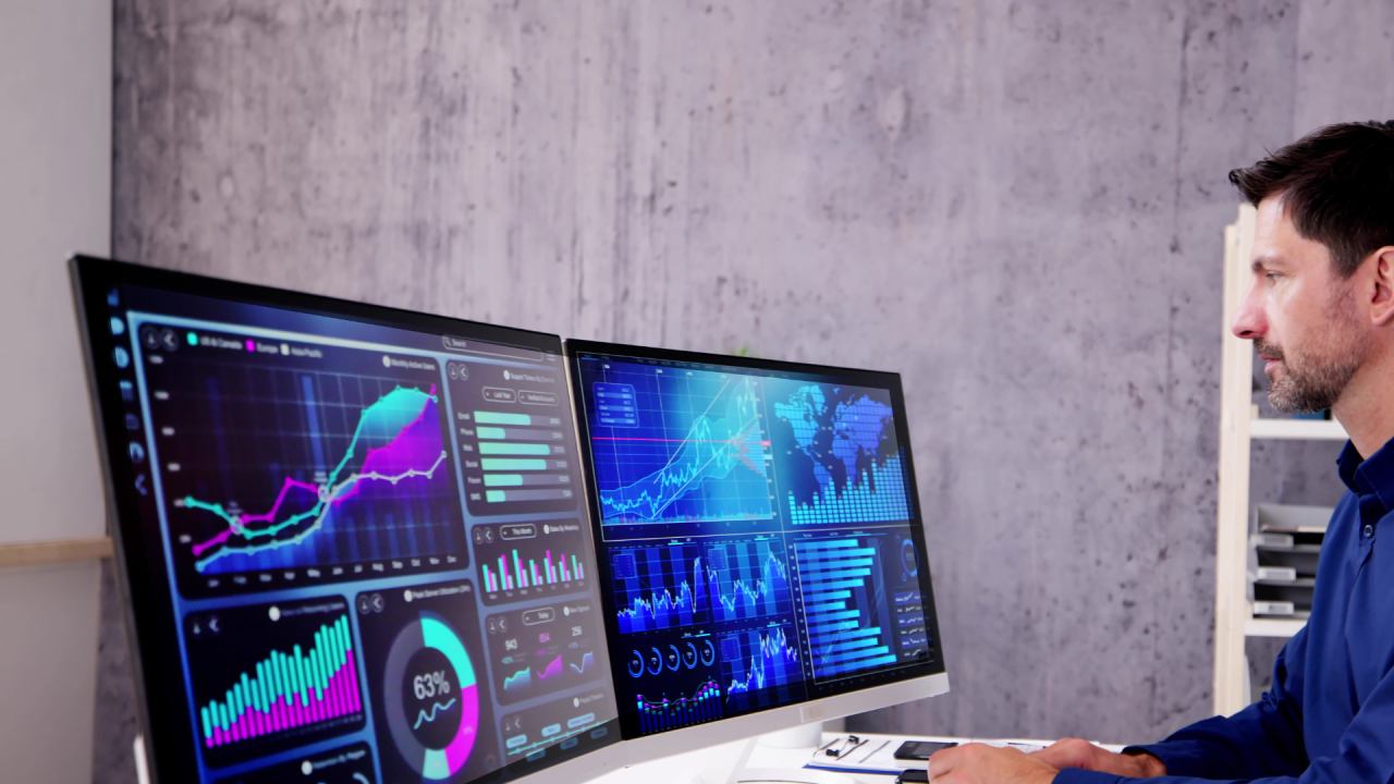 Real-Time Data Pipeline with Delta Live Table & Autoloader Real-Time Data Pipeline with Delta Live Table & Autoloader