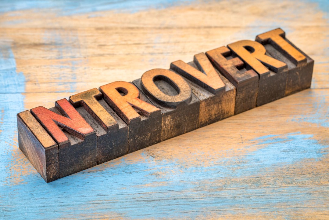 5 Tips To Networking at Conferences as an Introvert | EventSphere 5 Tips To Networking at Conferences as an Introvert | EventSphere