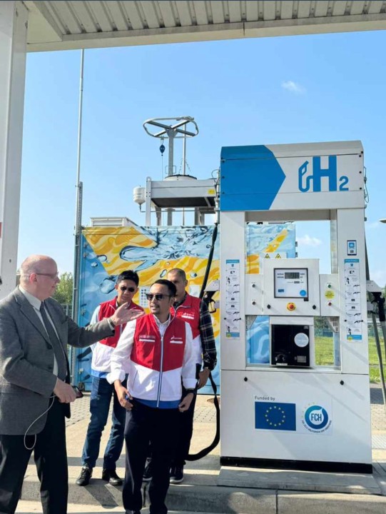 Potensi Energi Hidrogen Hijau Domestik untuk Transisi Energi Potensi Energi Hidrogen Hijau Domestik untuk Transisi Energi