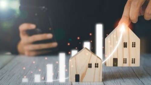 Maximizing Returns: The Benefits of Real Estate Deal Structuring in ... Maximizing Returns: The Benefits of Real Estate Deal Structuring in ...
