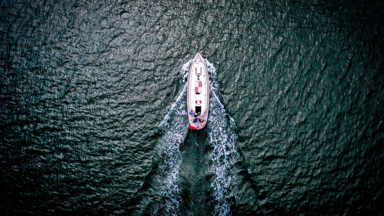 ERP Implementation: Navigating the Pitfalls to Ensure Smooth Sailing ERP Implementation: Navigating the Pitfalls to Ensure Smooth Sailing
