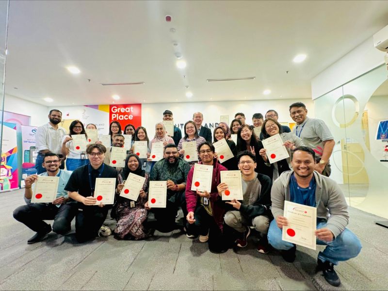 Prakash J Govindarajoo on LinkedIn: #sutherland #sutherlandmalaysia # ... Prakash J Govindarajoo on LinkedIn: #sutherland #sutherlandmalaysia # ...