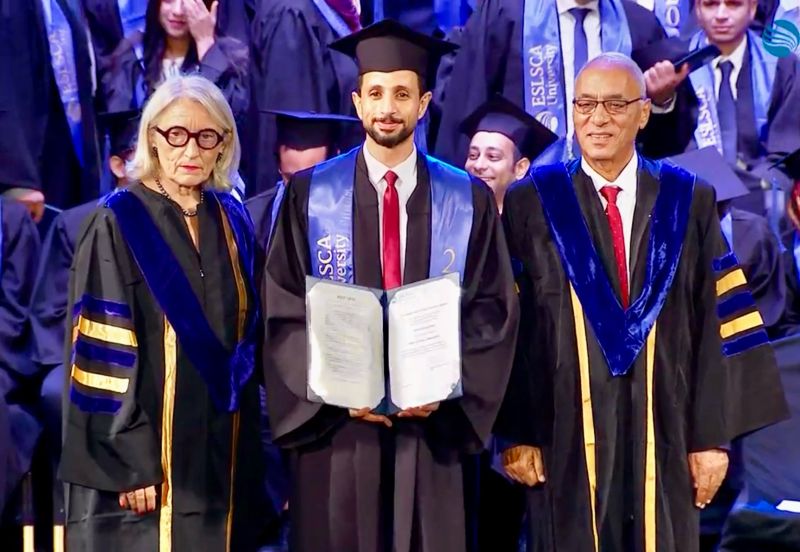Ayman Shalaby,MBA on LinkedIn: #mba #graduation #eslscauniversity # ... Ayman Shalaby,MBA on LinkedIn: #mba #graduation #eslscauniversity # ...