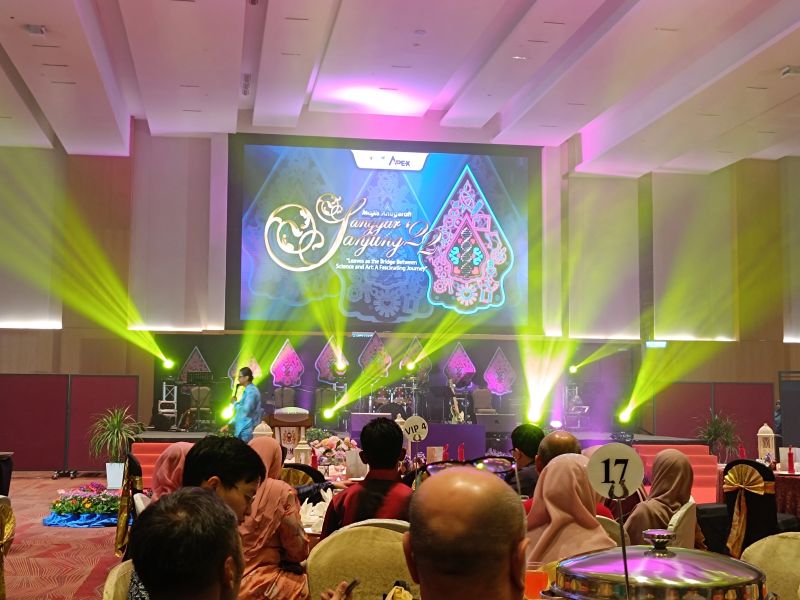 Mohd. Hazwan Hussin on LinkedIn: Majlis Anugerah Sanggar Sanjung. USM ... Mohd. Hazwan Hussin on LinkedIn: Majlis Anugerah Sanggar Sanjung. USM ...