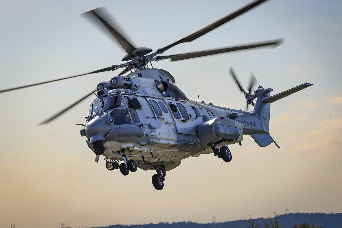 Airbus Helicopters บน LinkedIn: #h225m #airbushelicopters #airbus # ... Airbus Helicopters บน LinkedIn: #h225m #airbushelicopters #airbus # ...