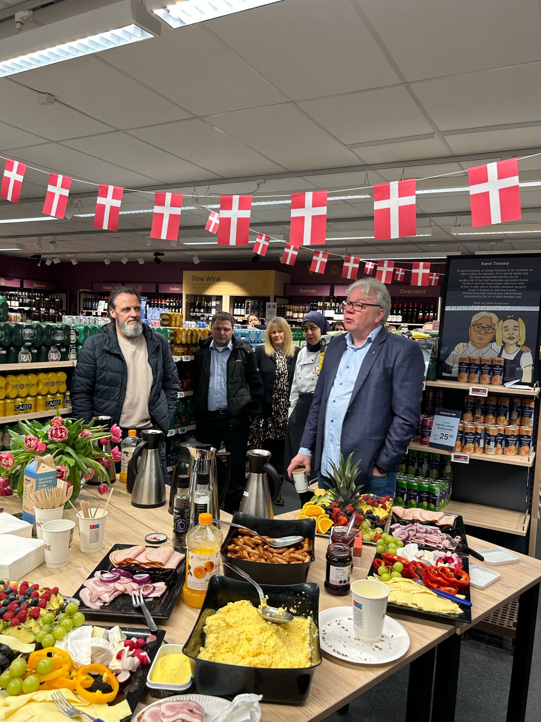 Jan Larsen på LinkedIn: Farvel til en ægte Irma legende I morges havde ... Jan Larsen på LinkedIn: Farvel til en ægte Irma legende I morges havde ...