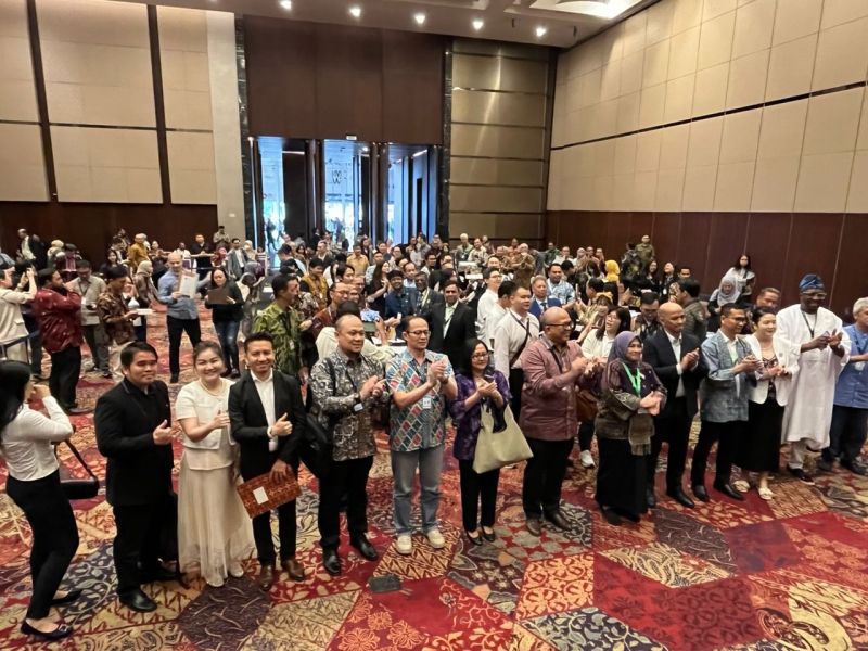 Vivi Herliani on LinkedIn: MOU Signing while Trade Expo Indonesia event ... Vivi Herliani on LinkedIn: MOU Signing while Trade Expo Indonesia event ...