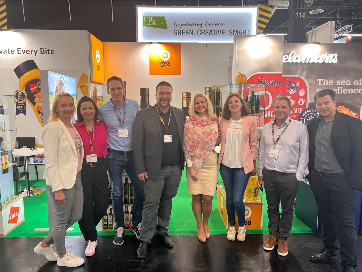 Mateja Blazic Gorenak on LinkedIn: With a wonderful team like this it ... Mateja Blazic Gorenak on LinkedIn: With a wonderful team like this it ...