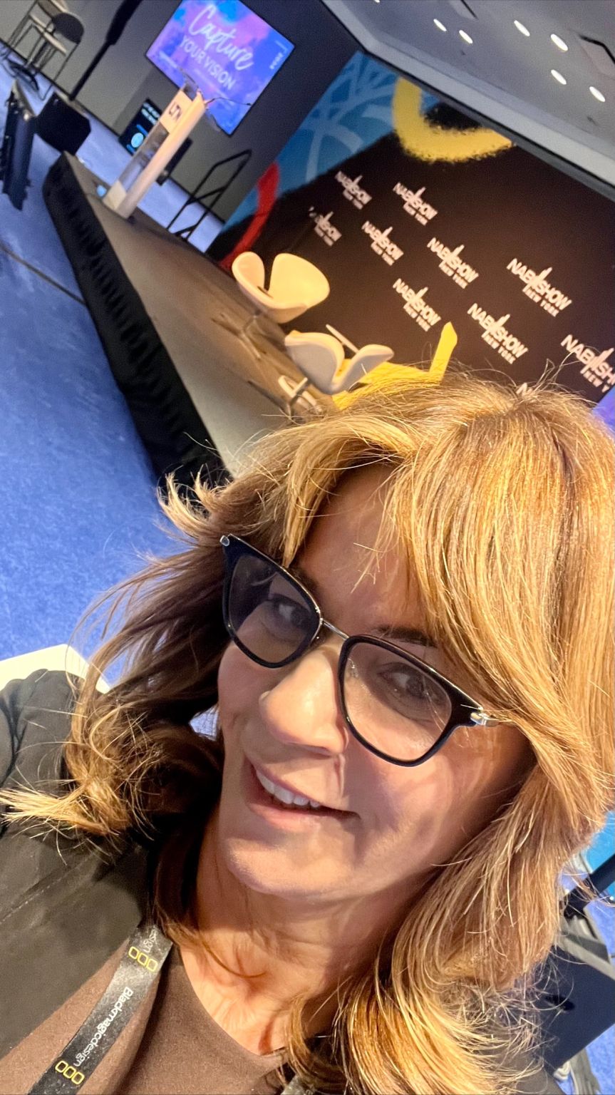Lori H. Schwartz on LinkedIn: #insighttheater #nabshowny #nab #creative ... Lori H. Schwartz on LinkedIn: #insighttheater #nabshowny #nab #creative ...