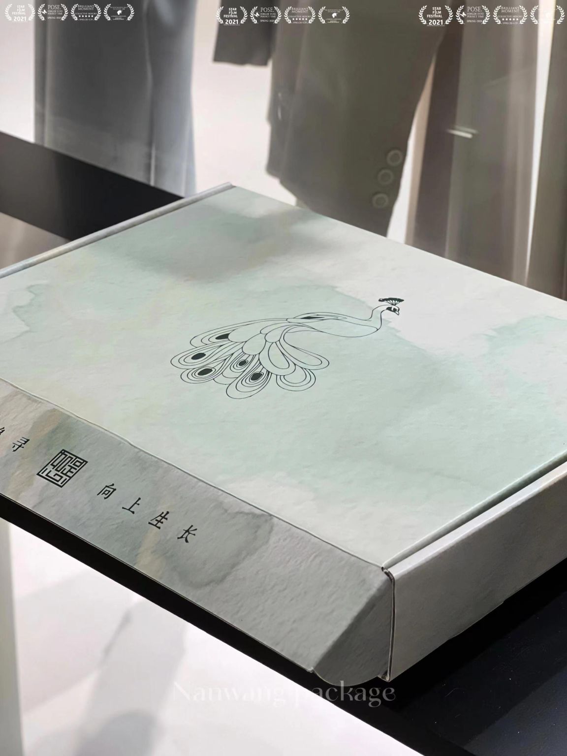 Irresistible Oriental Beauty Brand Packaging | Johnny Cao Irresistible Oriental Beauty Brand Packaging | Johnny Cao
