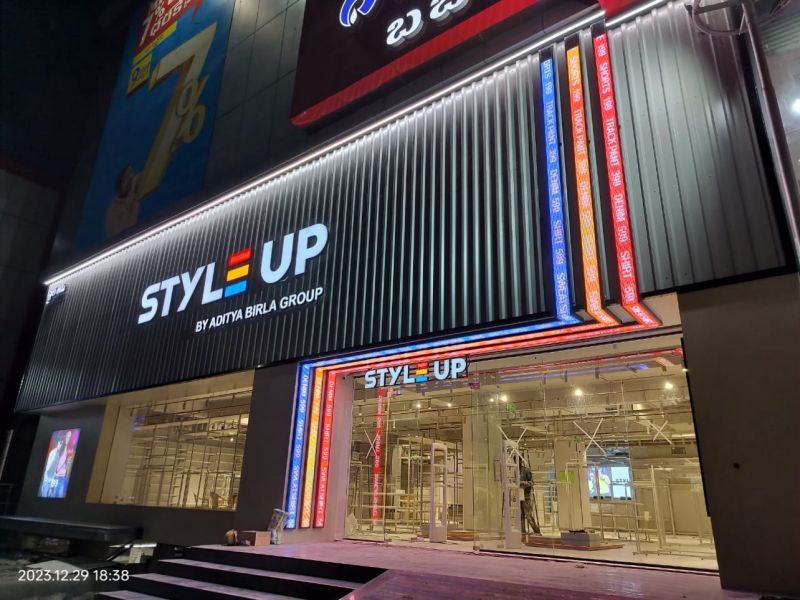 Mohammed Fazil on LinkedIn: #digitaldisplay #innovation #retailtech # ... Mohammed Fazil on LinkedIn: #digitaldisplay #innovation #retailtech # ...