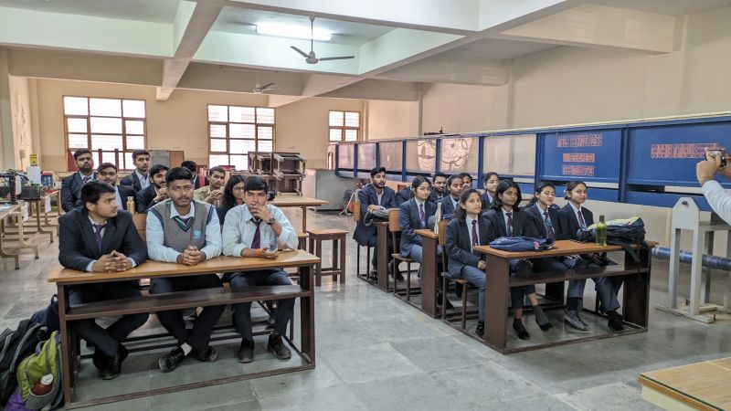 Utkarsh Tiwari on LinkedIn: #nirmaanclub #newrecruit # ... Utkarsh Tiwari on LinkedIn: #nirmaanclub #newrecruit # ...