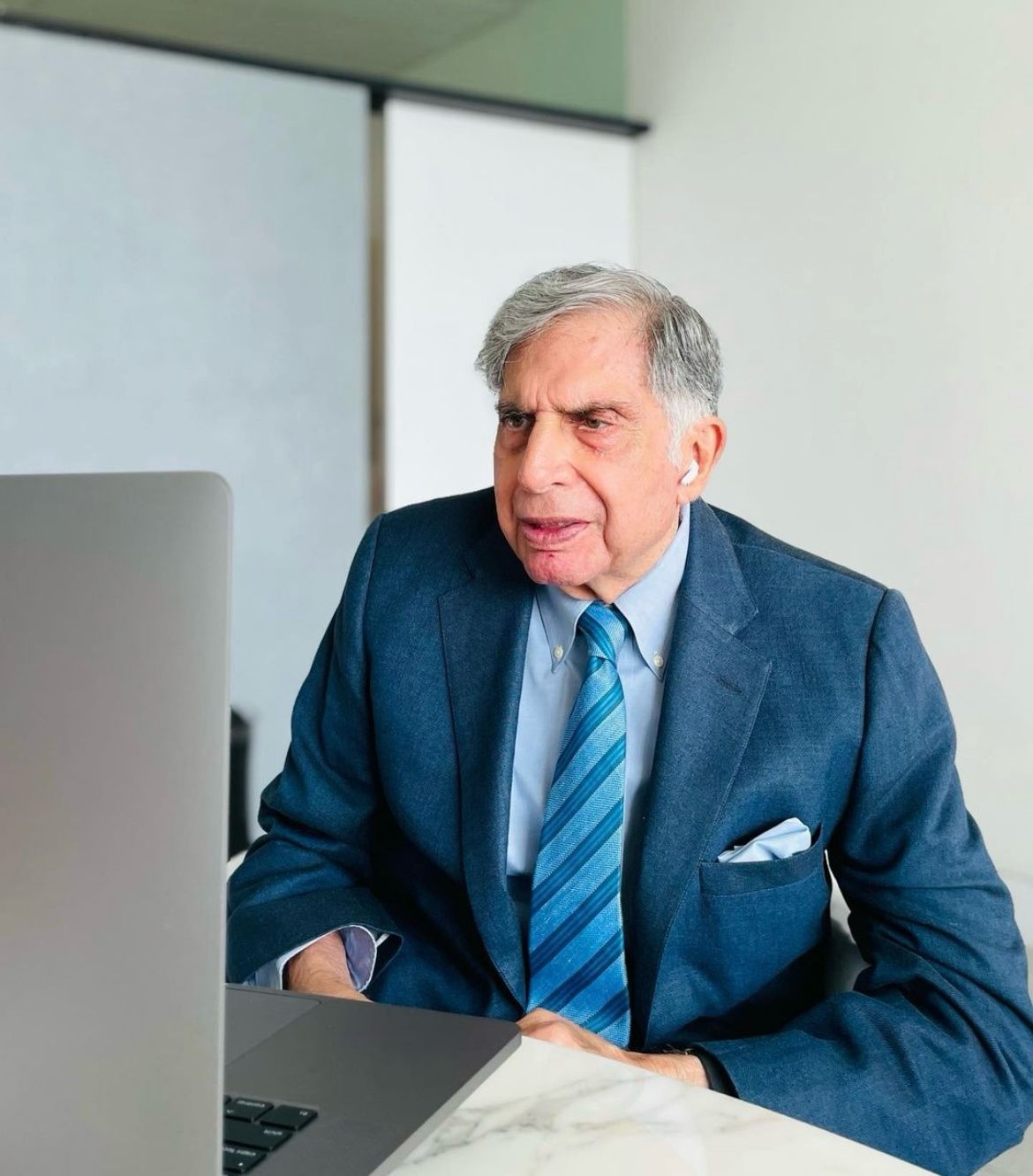 Chitvan Gupta⚡ on LinkedIn: Rest in peace, Sir Ratan Tata. Your values ... Chitvan Gupta⚡ on LinkedIn: Rest in peace, Sir Ratan Tata. Your values ...