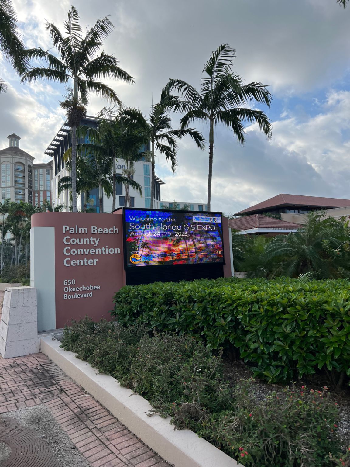 Varshini Renikunta on LinkedIn: #southfloridagisexpo #usfmurp #gis Varshini Renikunta on LinkedIn: #southfloridagisexpo #usfmurp #gis