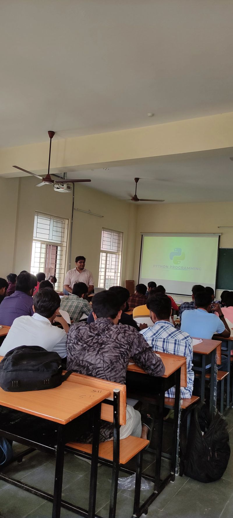 Vivek pandey Technical Trainer on LinkedIn: #students #colleges #python ... Vivek pandey Technical Trainer on LinkedIn: #students #colleges #python ...