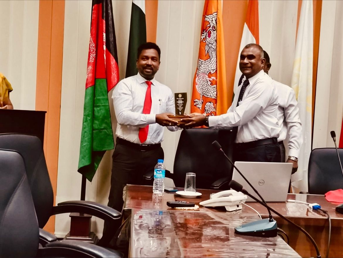 Isuru Senaratne FRICS on LinkedIn: 103 Impact of Non Standard Vehicles ... Isuru Senaratne FRICS on LinkedIn: 103 Impact of Non Standard Vehicles ...