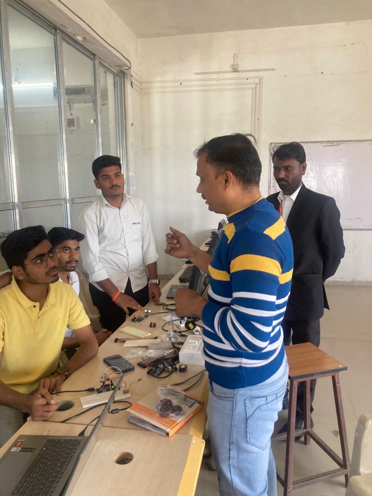 Nilesh Wagh on LinkedIn: #arduino #arduinouno #embeddedsystems # ... Nilesh Wagh on LinkedIn: #arduino #arduinouno #embeddedsystems # ...