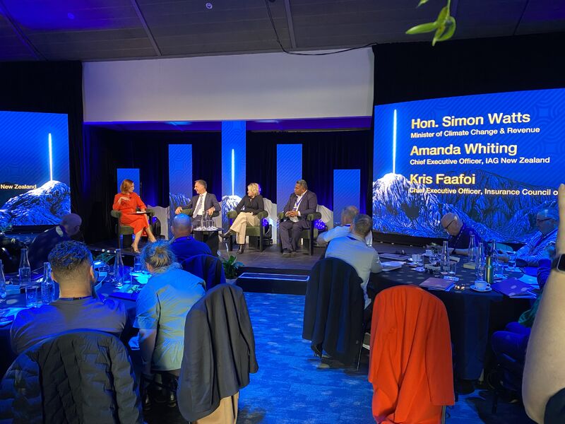 Hon. Simon Watts on LinkedIn: Great to join Amanda Whiting, CEO of IAG ... Hon. Simon Watts on LinkedIn: Great to join Amanda Whiting, CEO of IAG ...
