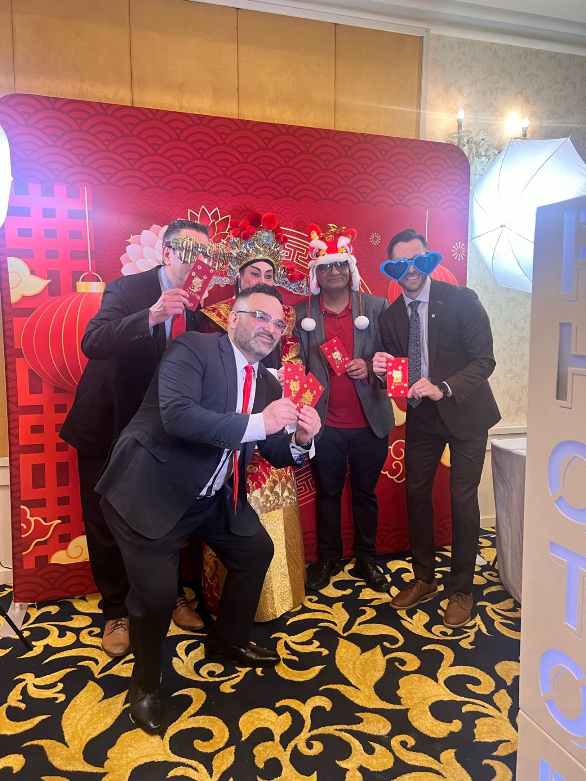#bmo #lunarnewyear2024 #proudtoworkatbmo | Roby Farkas BBA, CFP® #bmo #lunarnewyear2024 #proudtoworkatbmo | Roby Farkas BBA, CFP®