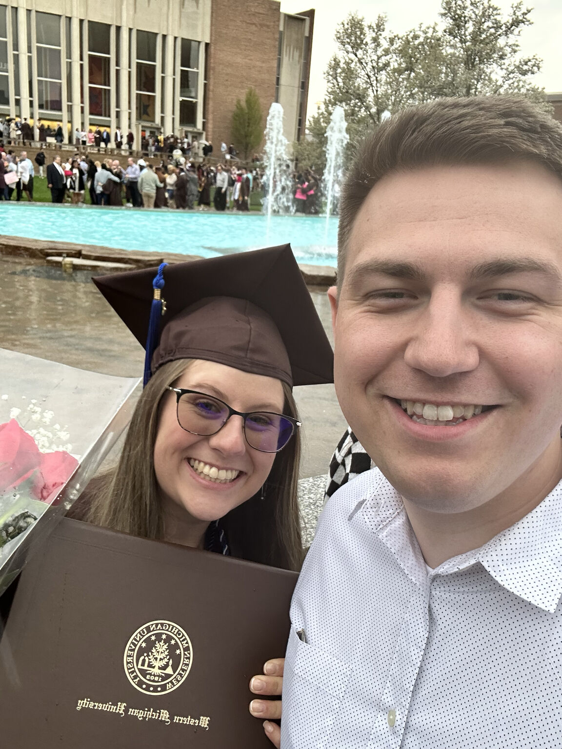 Shelby Hansen on LinkedIn: I did it! I graduated! Iām very thankful ... Shelby Hansen on LinkedIn: I did it! I graduated! Iām very thankful ...