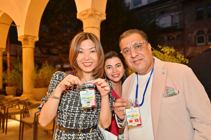 Sohrab Khan on LinkedIn: #umbrella #logistics #network #conference # ... Sohrab Khan on LinkedIn: #umbrella #logistics #network #conference # ...