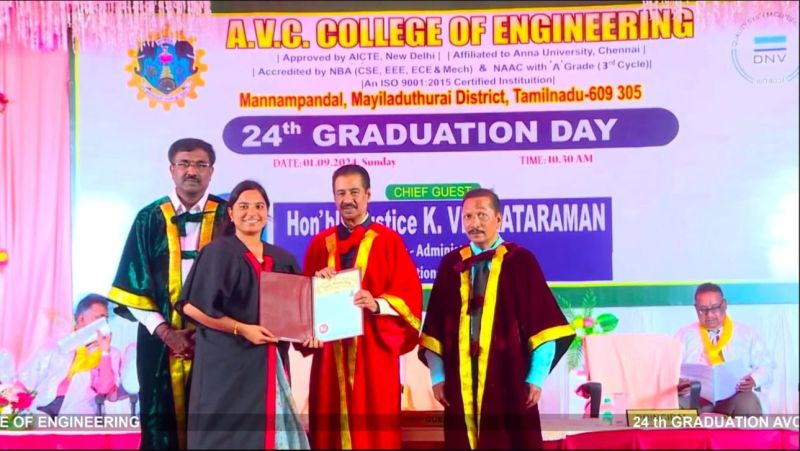 Santhini Devi S on LinkedIn: #graduation #newbeginnings #computerscience Santhini Devi S on LinkedIn: #graduation #newbeginnings #computerscience