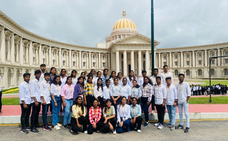 Sariya Mazhar on LinkedIn: #industrialvisit Sariya Mazhar on LinkedIn: #industrialvisit