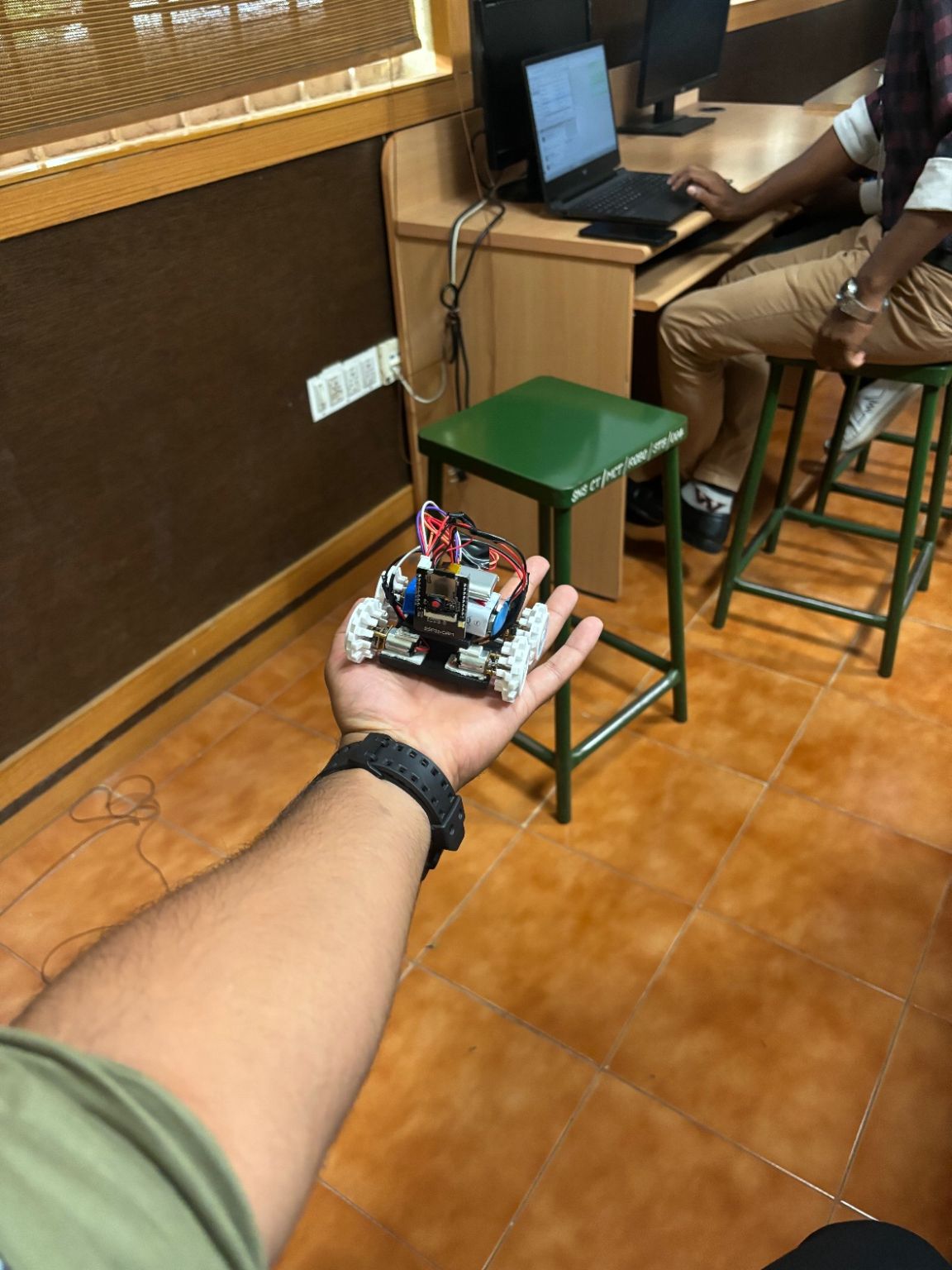Mohammad Shahil A S on LinkedIn: #nanobot #mobilerobots #minibot # ... Mohammad Shahil A S on LinkedIn: #nanobot #mobilerobots #minibot # ...
