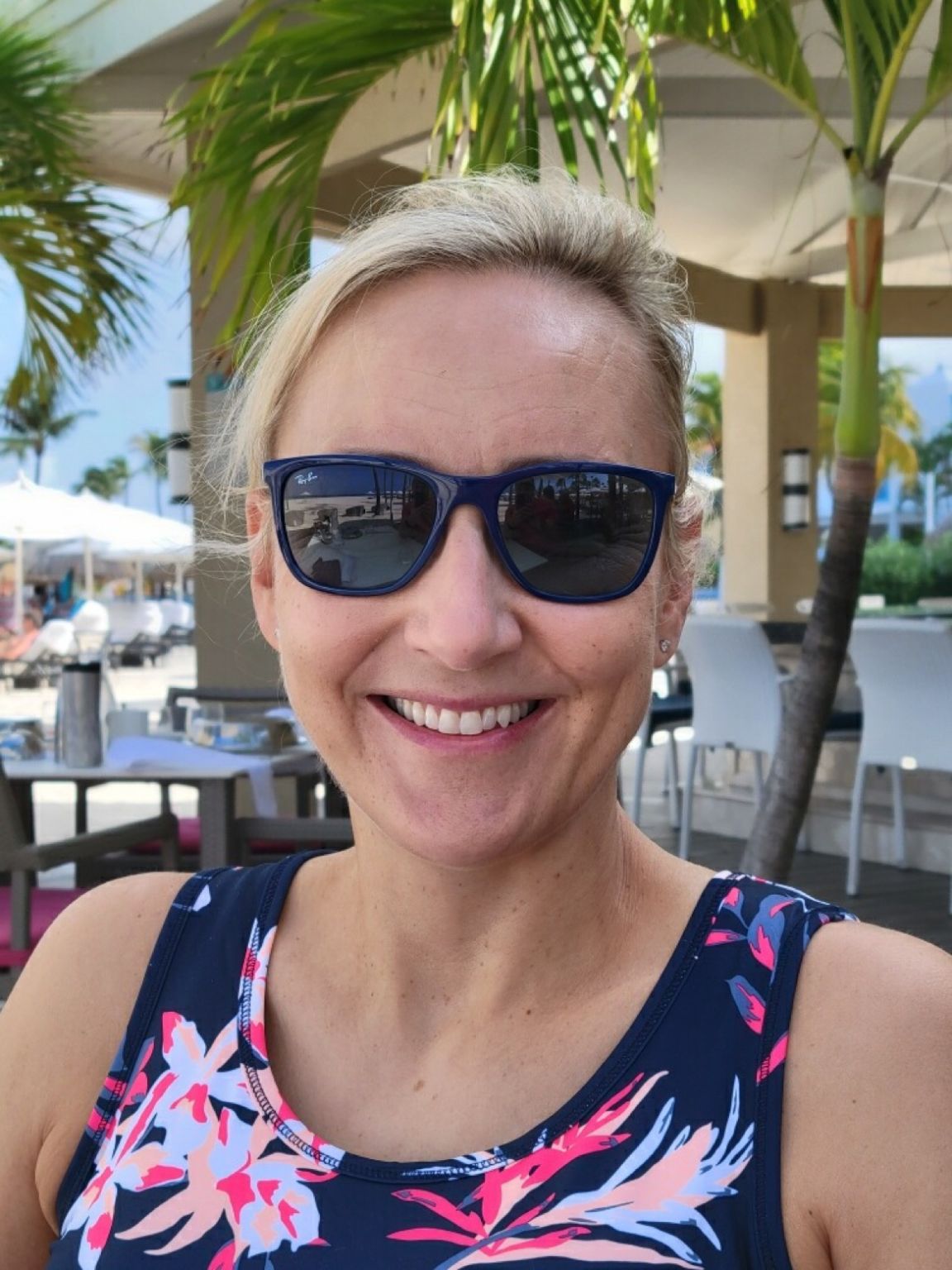 Wishing our First Lady, Renata Sears, the Happiest birthday. Her ... Wishing our First Lady, Renata Sears, the Happiest birthday. Her ...