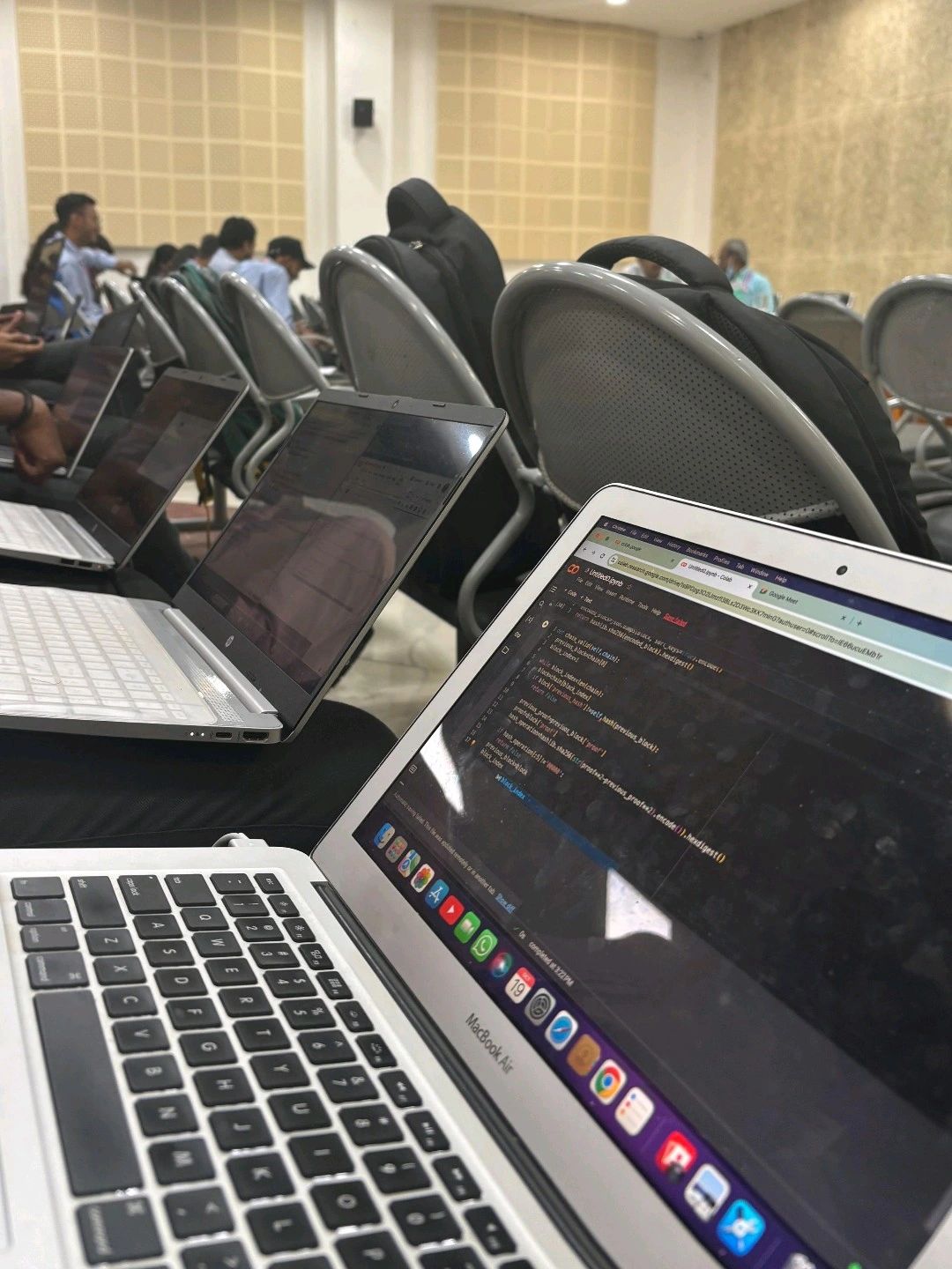 Maria Shahab on LinkedIn: #python #code #programmer #mongodb #growth # ... Maria Shahab on LinkedIn: #python #code #programmer #mongodb #growth # ...
