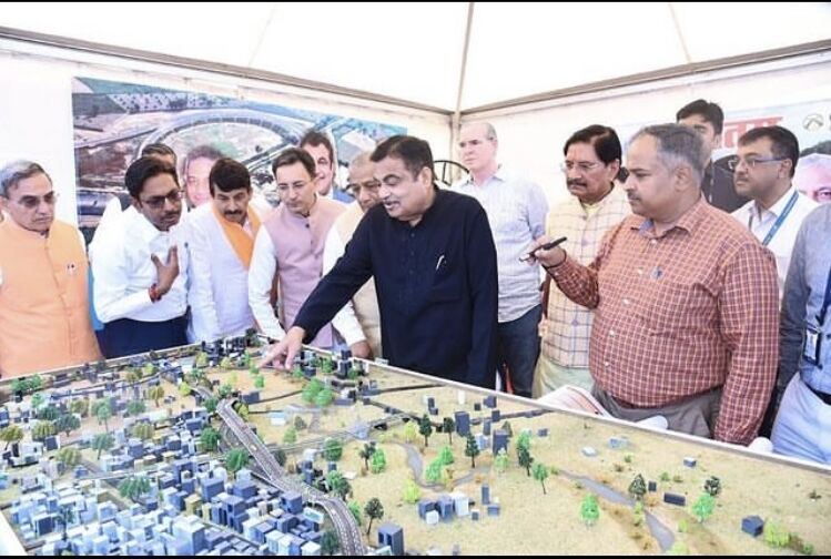 Vivek Shrinet on LinkedIn: Honourable Union Minister of Road ... Vivek Shrinet on LinkedIn: Honourable Union Minister of Road ...