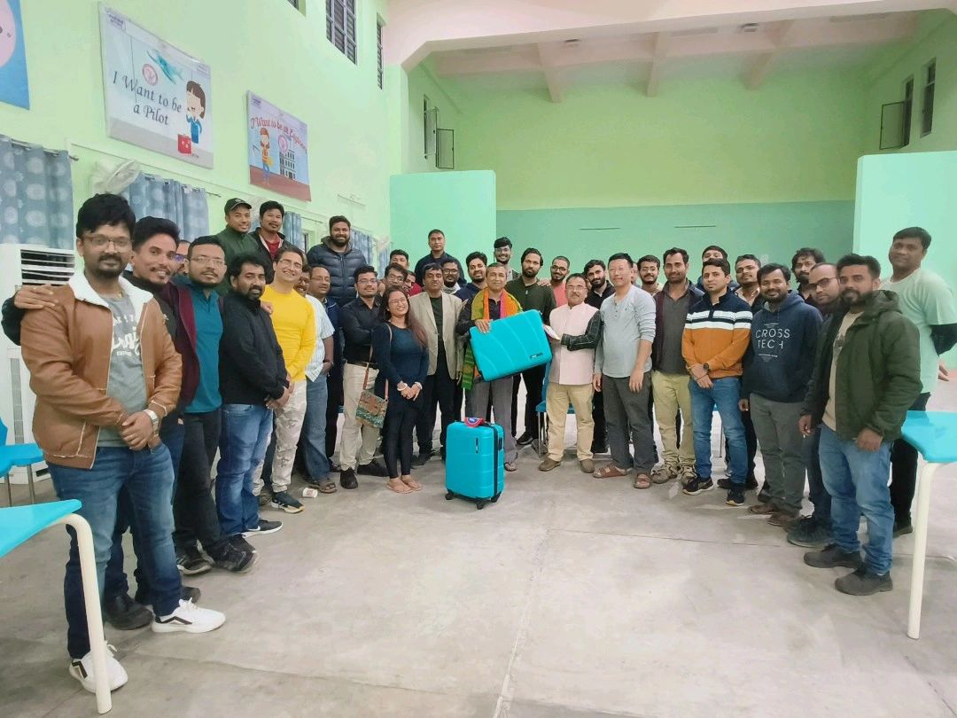 Deepak Sahay on LinkedIn: #operationsmanager #ntpc #bond #lovemyjob #gm Deepak Sahay on LinkedIn: #operationsmanager #ntpc #bond #lovemyjob #gm